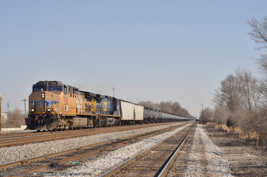 UP 5818 On CSX K 423 Southbound